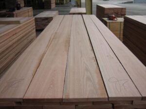 Origins, uses, properties of Red Grandis lumber – K-Timber